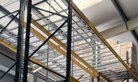 Customised mesh for individual projects | OfficeSTOR