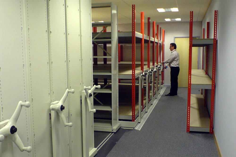 Moving aisle to increase storage capacity | OfficeSTOR